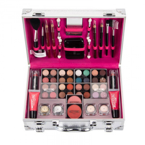 Multi-Purpose Makeup Kit For Girls with Eyeshadow Lipsticks Blushers ...